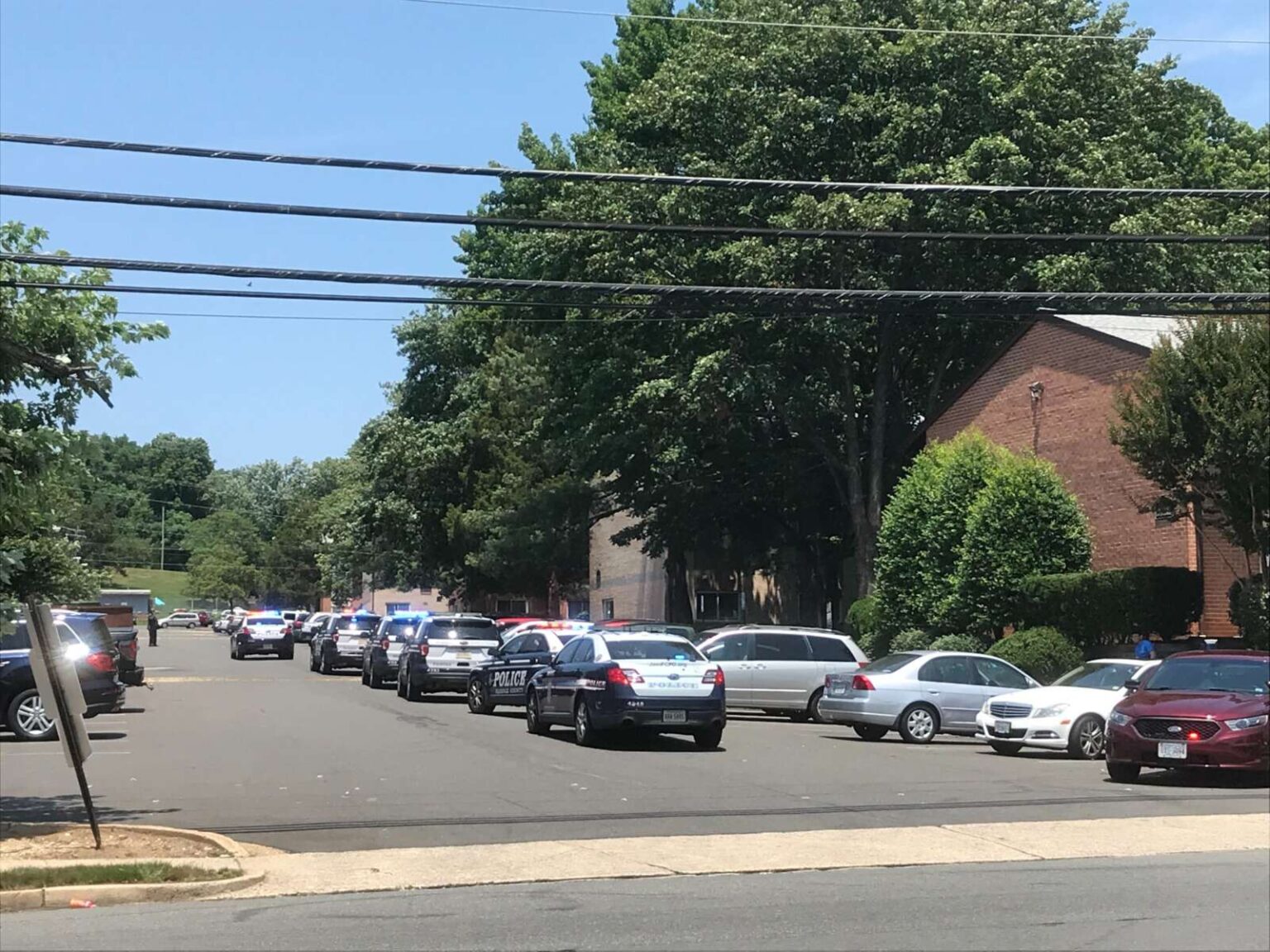 UPDATED: Police barricade Groveton apartment after shooting, but ...