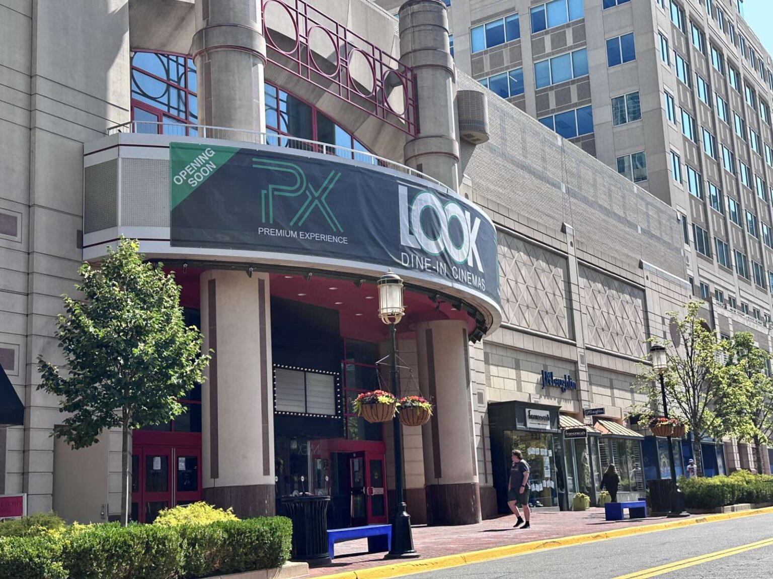 NEW: Reston’s LOOK Dine-in movie theater has an opening date | FFXnow
