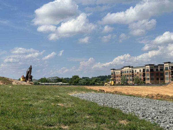Construction begins at MetroWest on more condominiums | FFXnow