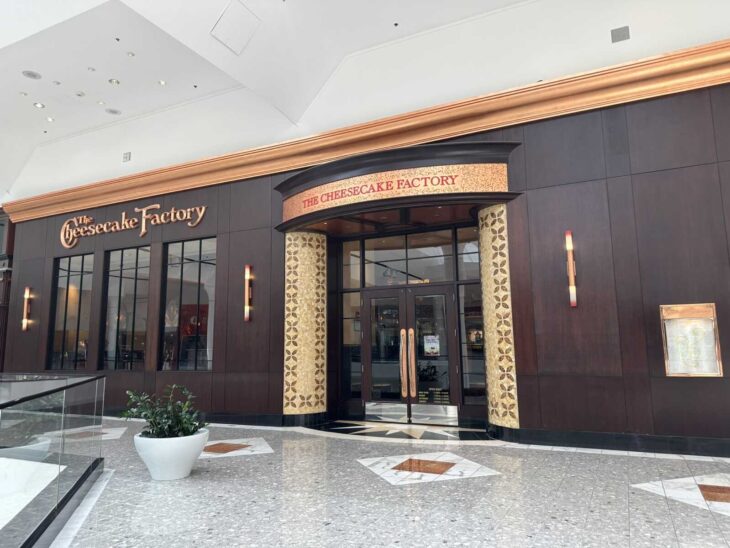 Cheesecake Factory Tysons Corner