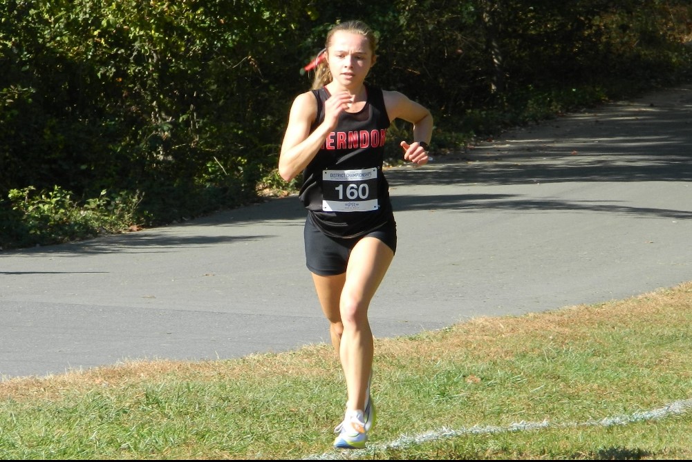 After choosing cross-country, Herndon runner enjoys standout high ...