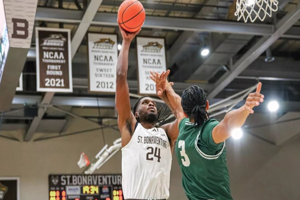 Many Flint Hill grads playing on men’s college basketball teams | FFXnow