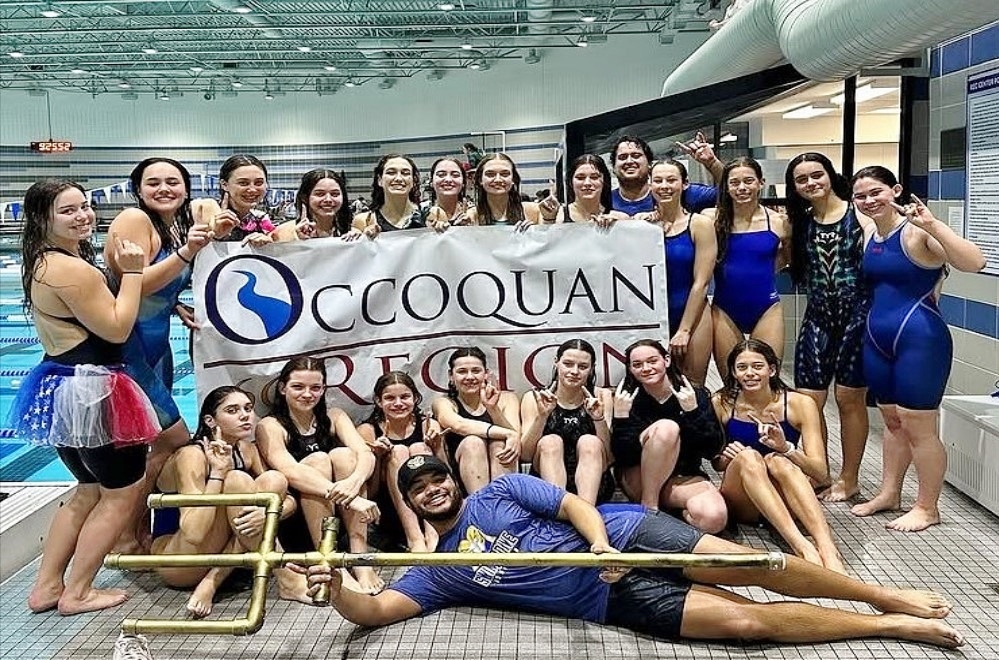 Robinson girls win third straight region swim and dive title | FFXnow