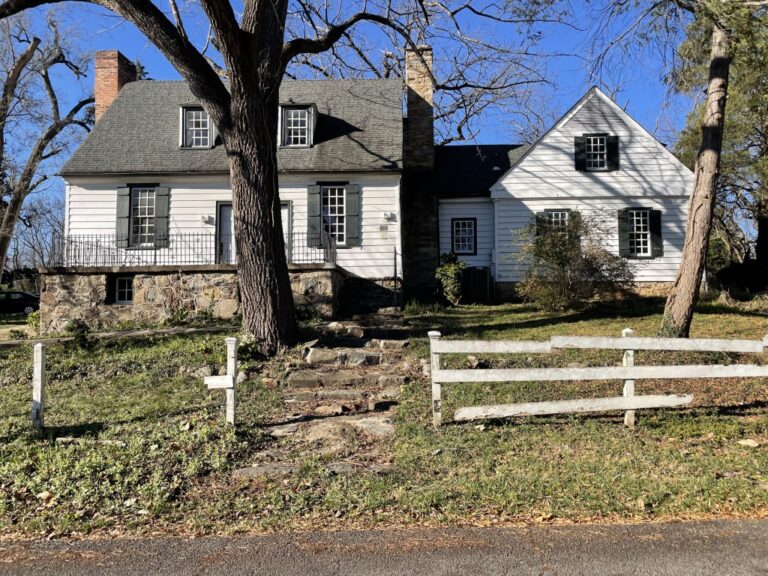 Fairfax County looking for curators to live rent-free in historic ...