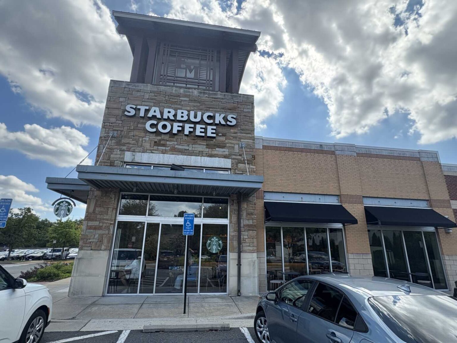 Starbucks closing Fair Lakes store as part of company’s North American ...