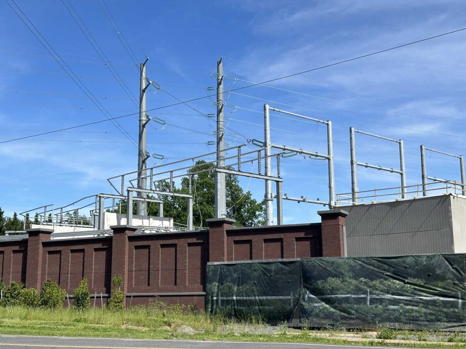 Fairfax County solidifies new rules for electrical substations as energy demand grows | FFXnow